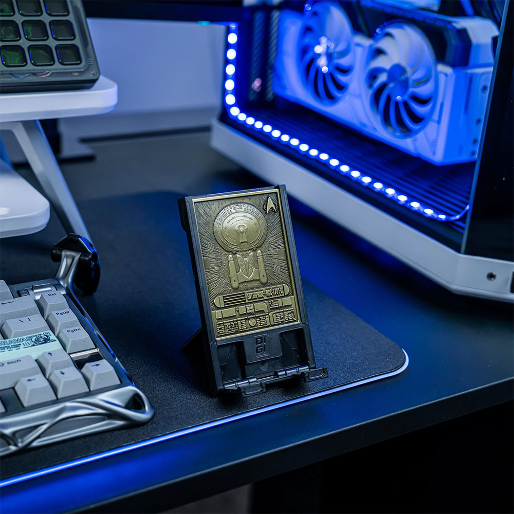 Star Trek - Metal Digiplate Starter Pack with Phone Stand - Toys and ...