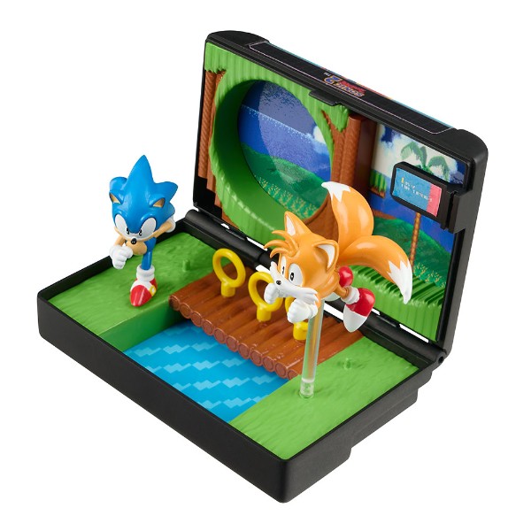 Sonic the Hedgehog 2 - Console Heroes Emerald Hill Zone Diorama - Toys ...