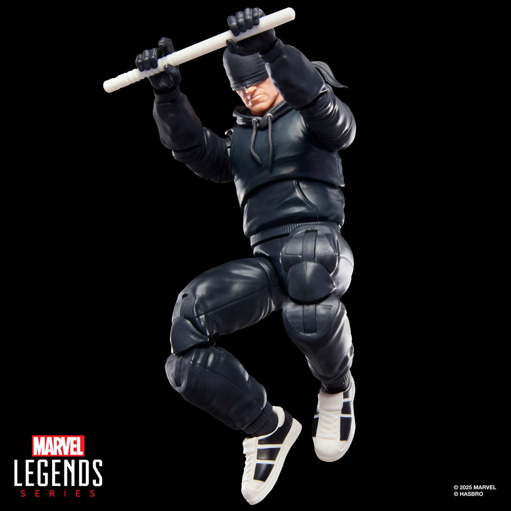 Marvel - Daredeveil - Marvel Legends Series Daredevil The Man Without ...