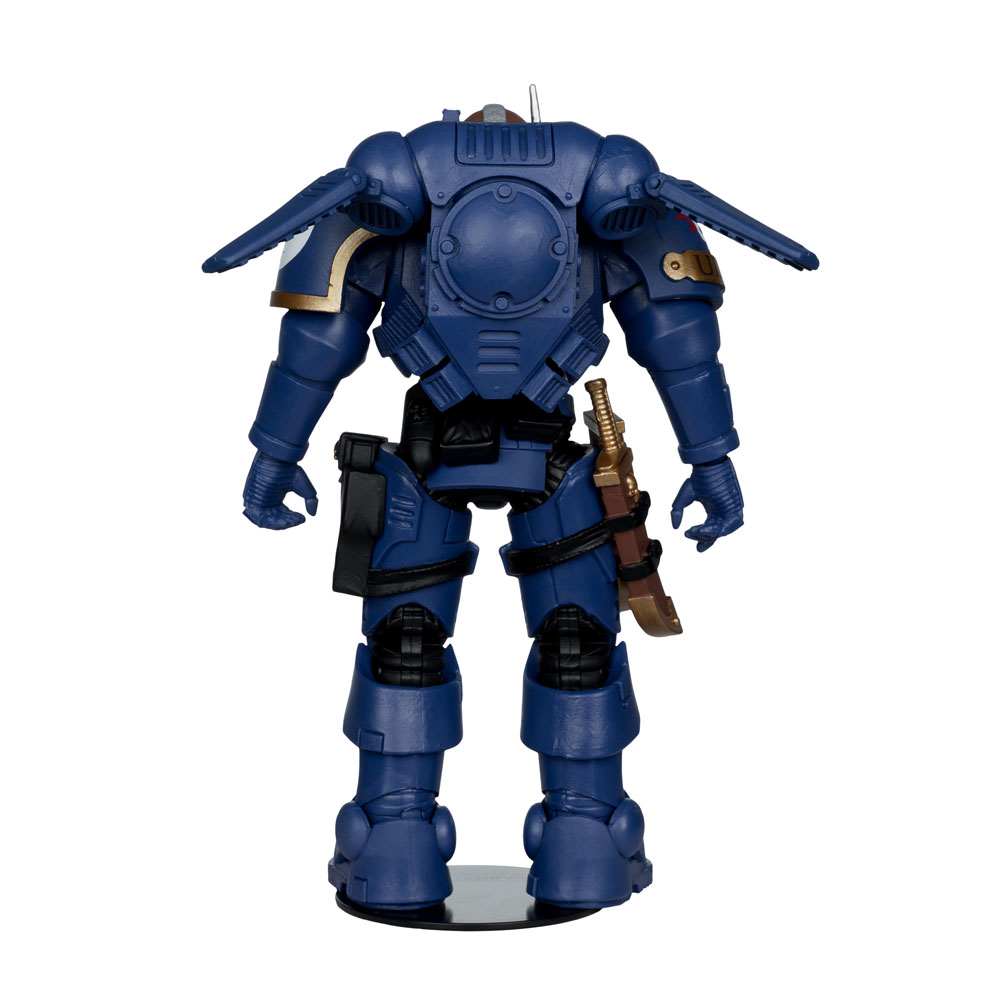 Warhammer 40,000 - Ultramarines Lieutenant in Phobos Armour 7" Scale ...