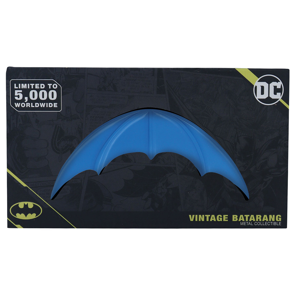 DC Comics - Batman - Limited Edition Batarang Replica - Toys and ...