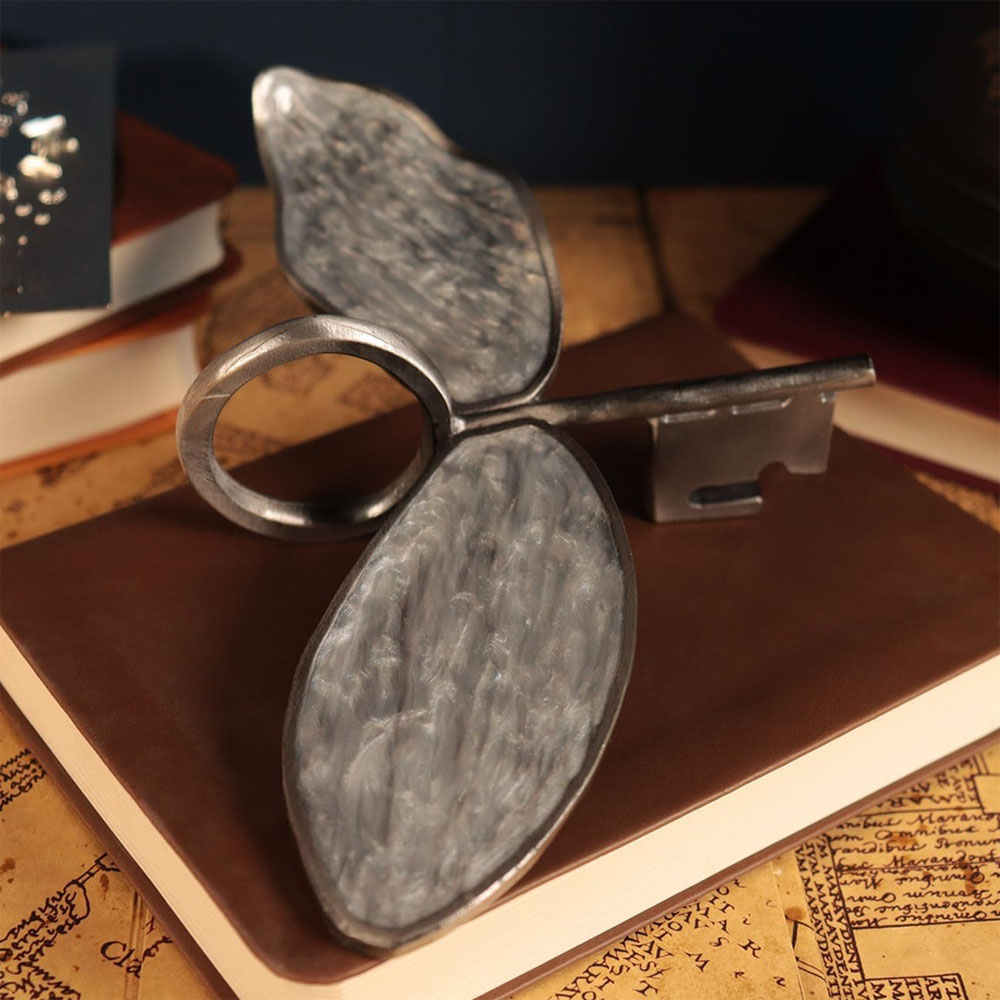 Harry Potter - Winged Key Limited Edition Replica - Toys and ...