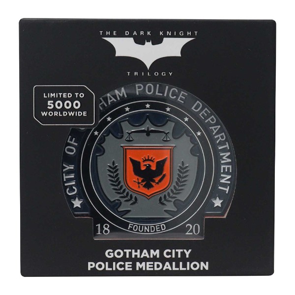 DC Comics - Batman: The Dark Knight Trilogy - Gotham City Police Badge ...