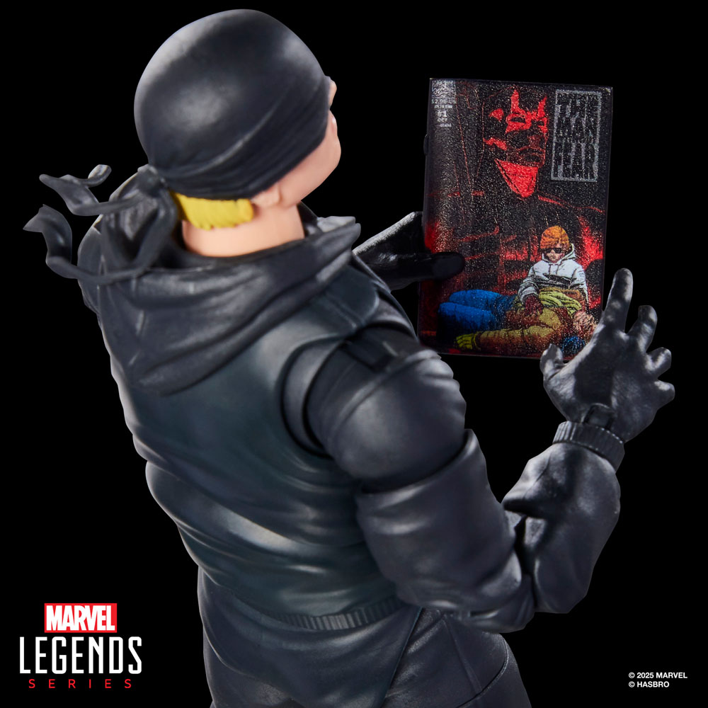 Marvel - Daredeveil - Marvel Legends Series Daredevil The Man Without ...