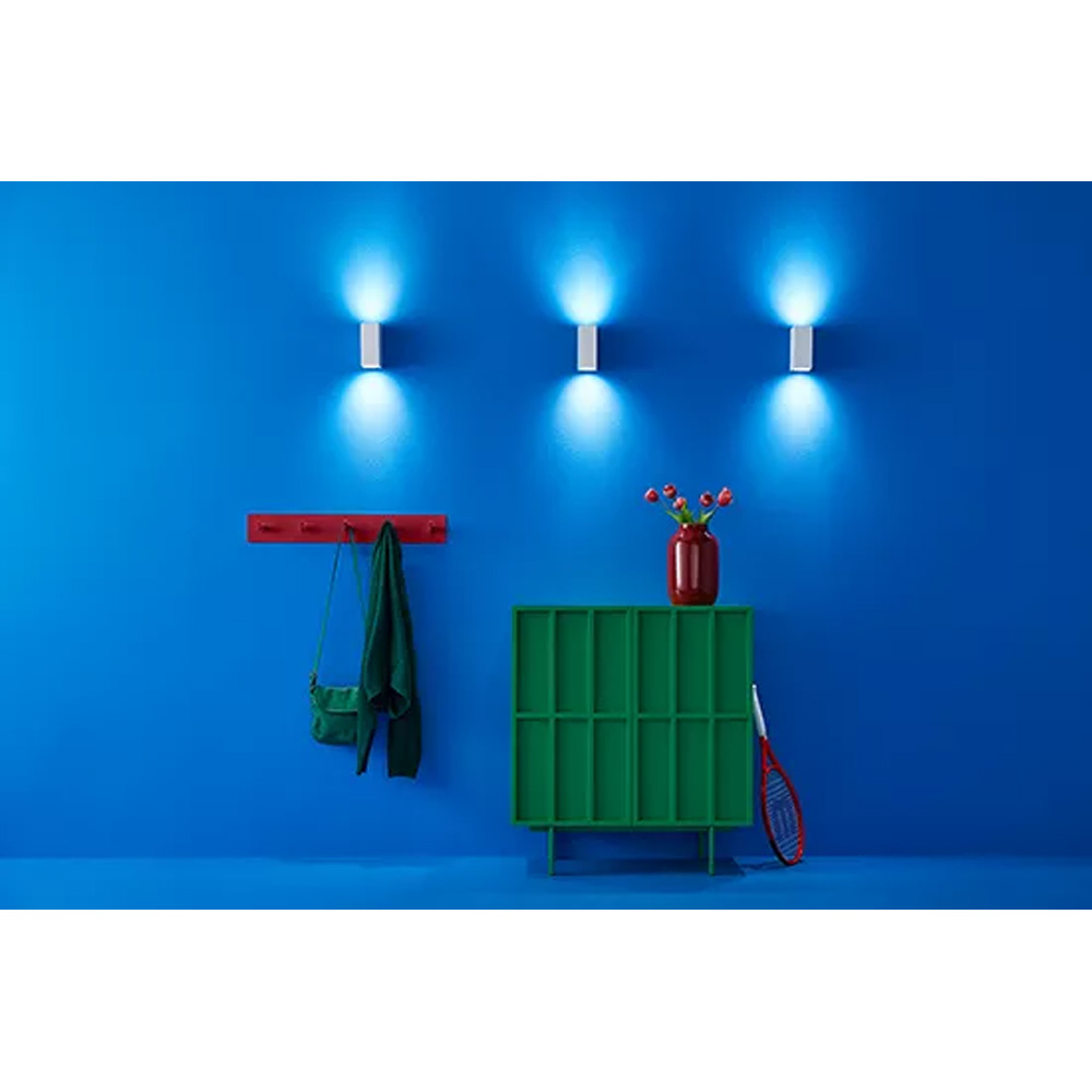 WiZ Warm Dimmable White A60 E27 Gen2 Light Bulb 1-Pack - Electronics ...