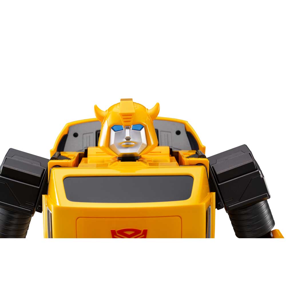 Transformers - Robosen Flagship G1 Bumblebee Figure - Toys and ...